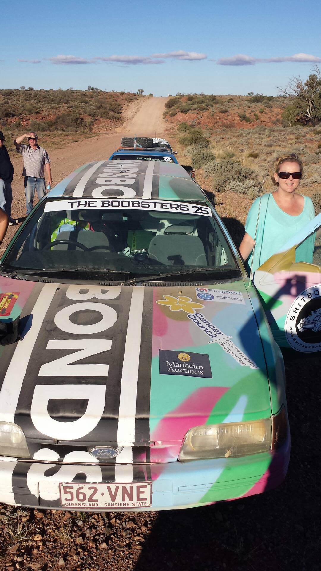 THE SHITBOX RALLY 2015 RAISES LOTS OF MOTZA FOR CANCER RESEARCH