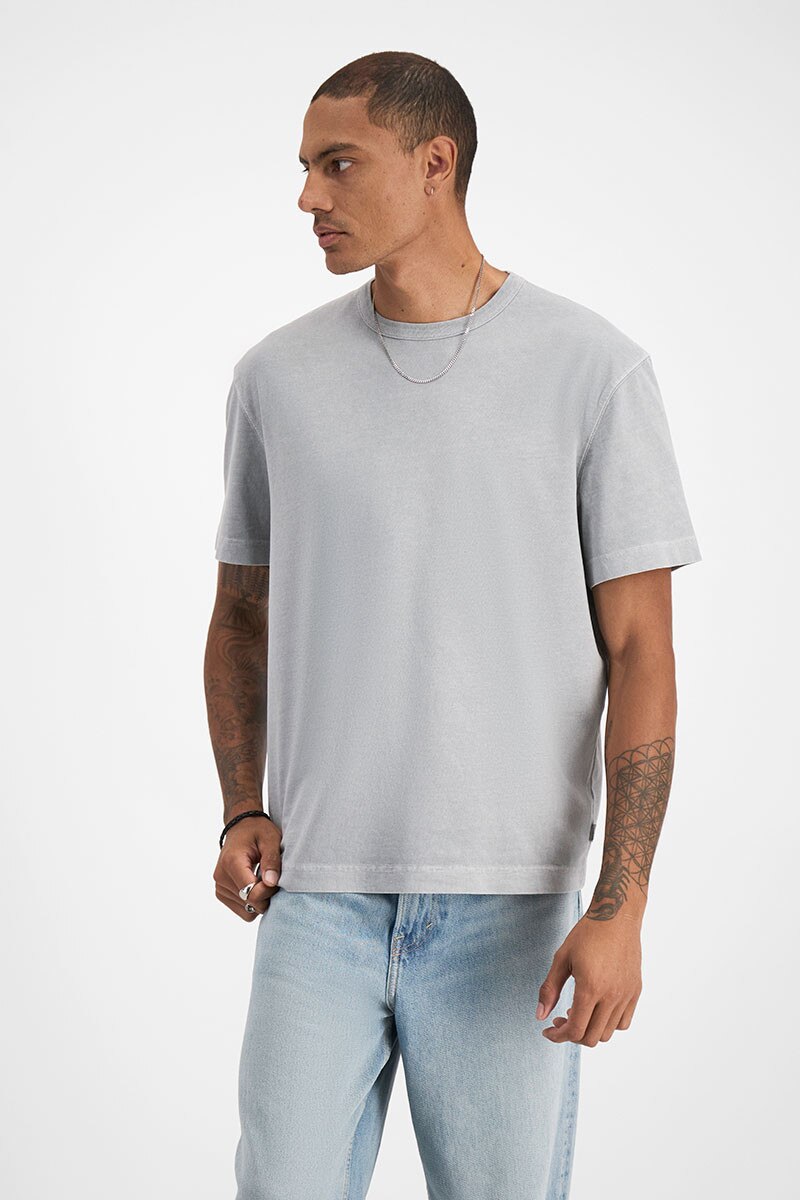 Bonds Icons Midweight Crew Neck Tee | Mens T-Shirt | AU48I
