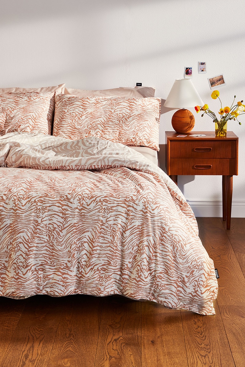 BONDS Aussie Cotton Quilt Cover Set | ZYEVA | Roaring Peach/Zebra Zing Pink