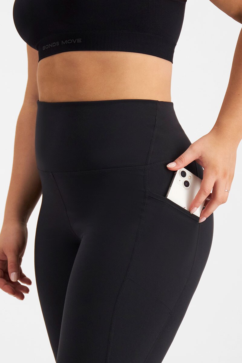 BONDS Move Seamless Bralette | CRTDI | Black