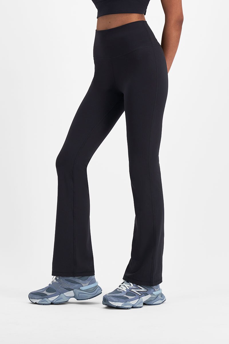 Bonds Move Oversized Zip Hoodie | Womens Hoodie | CR8MI