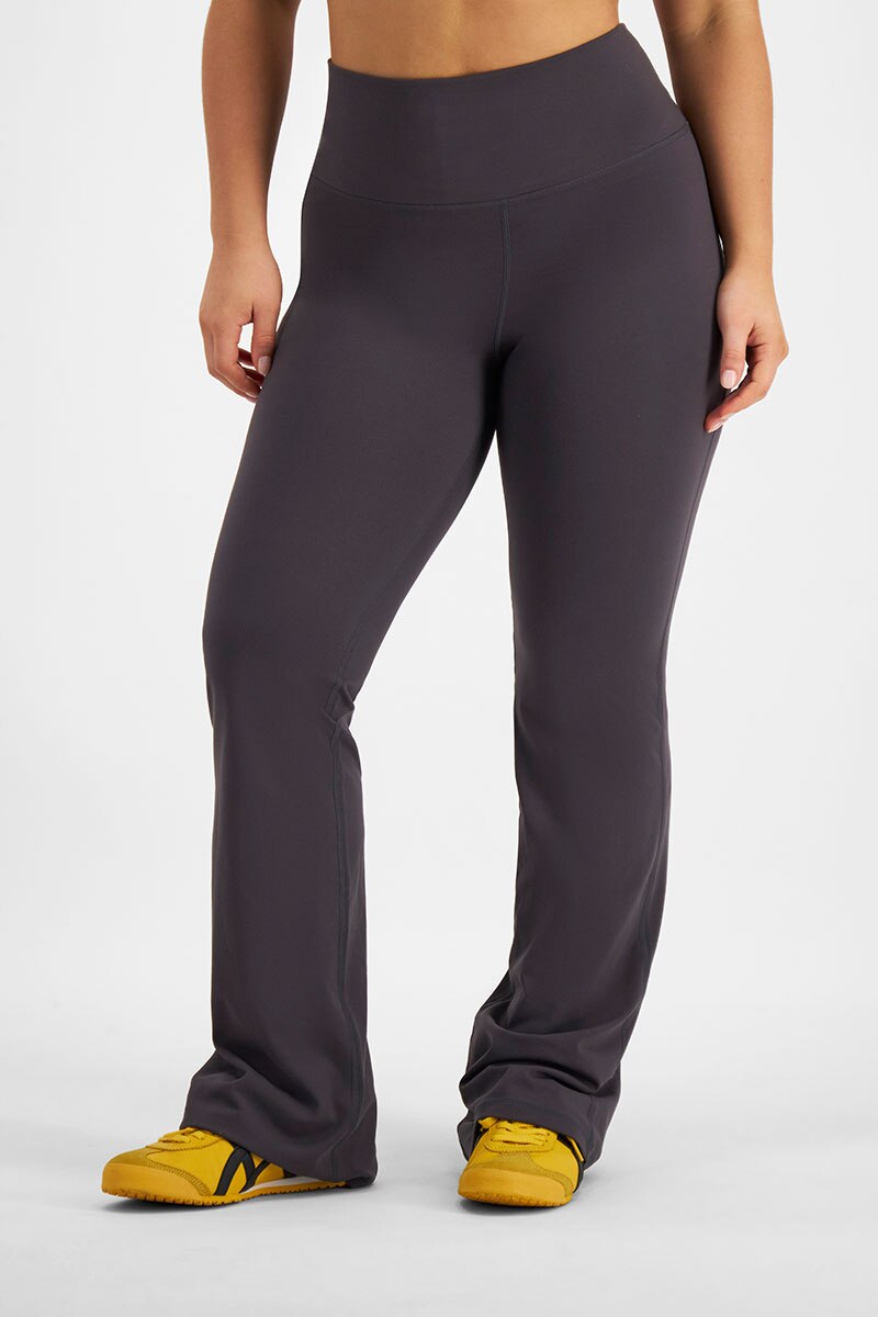 Bonds Move Seamless Tank | Womens T-Shirt | CRCGI