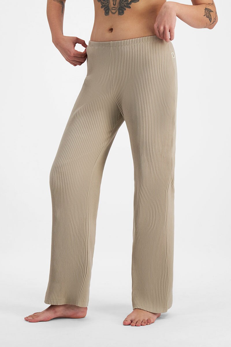 Bonds Organics Chesty Singlet | Womens Singlet | WTHY